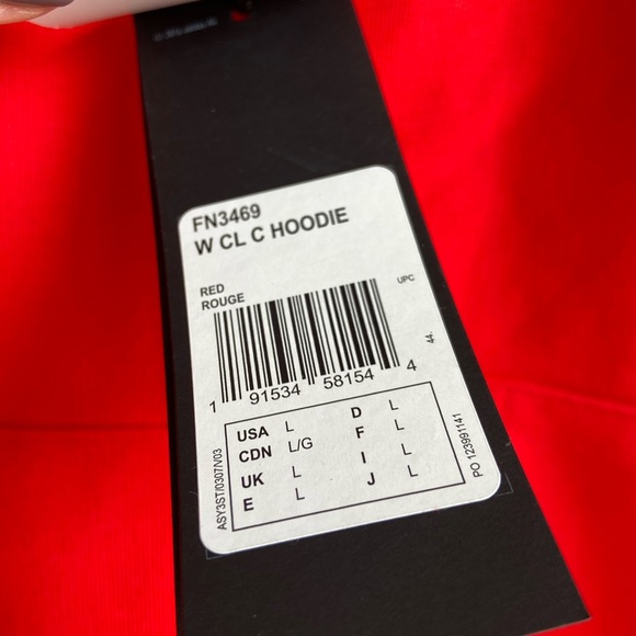 Y-3 | Tops | Y3 Womens Classic Chest Logo Hoodie Large New | Poshmark